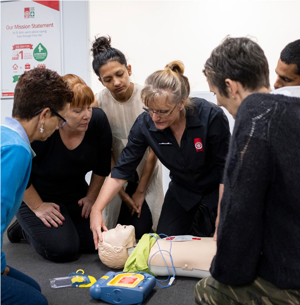 Accredited Training Courses – St John Australia